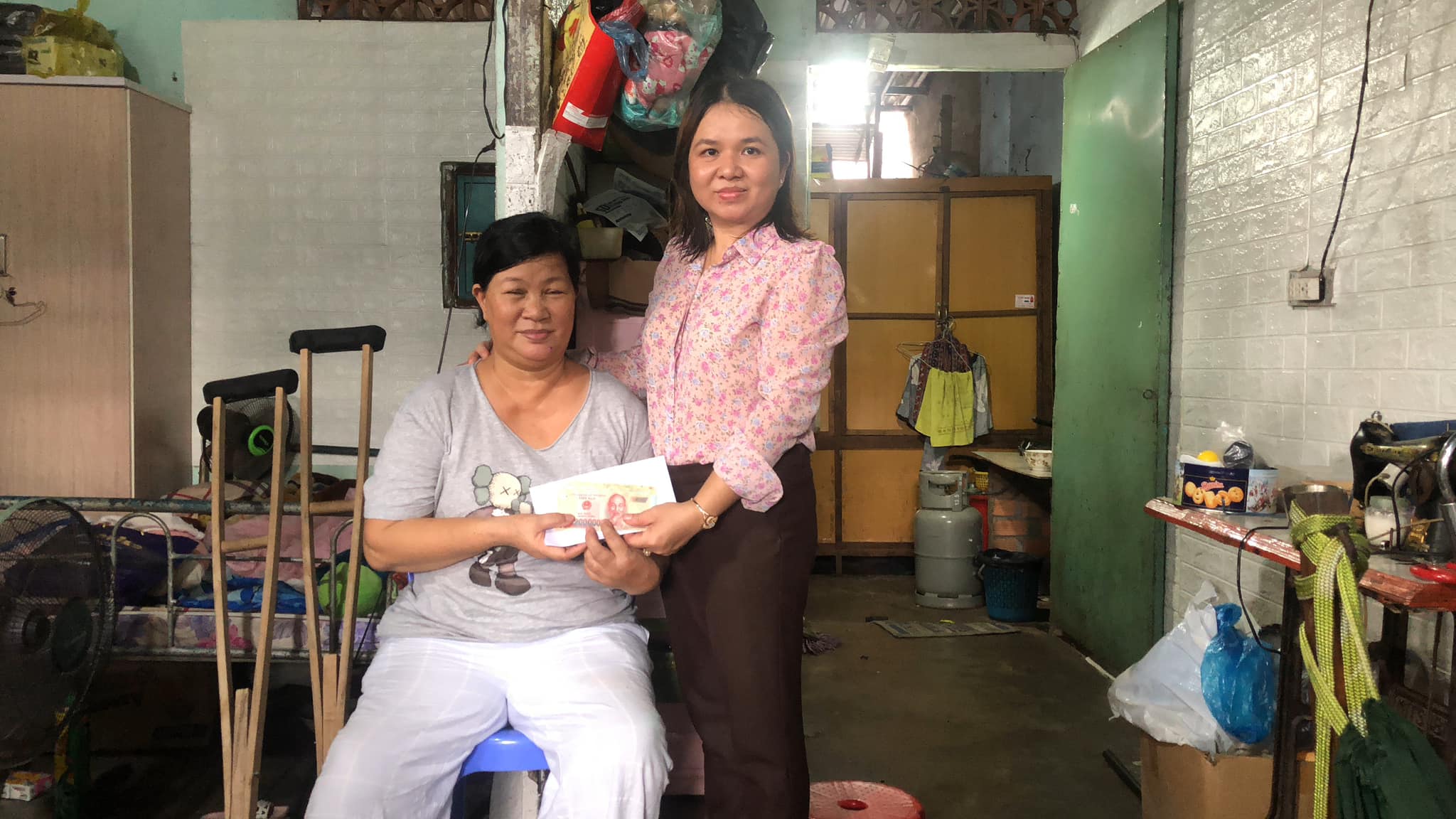 Ms. Nguyen Thi Cam Thu, always striving to overcome hardships in a disadvantaged household ...